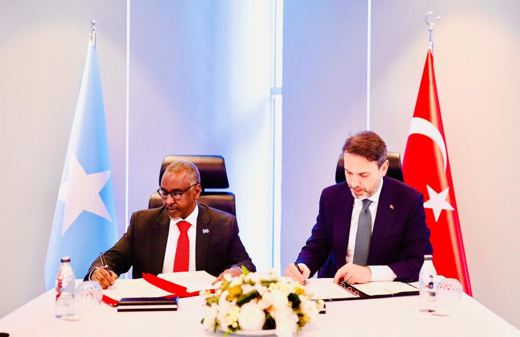 Federal Government of Somalia Signs Oil and Gas Cooperation Deal with ...